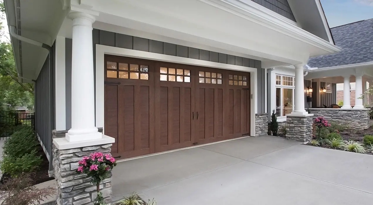 What's the difference between Canyon Ridge 4- and 5-Layer garage doors?