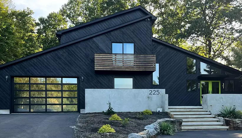 Turning a 1980s Contemporary into a Statement House